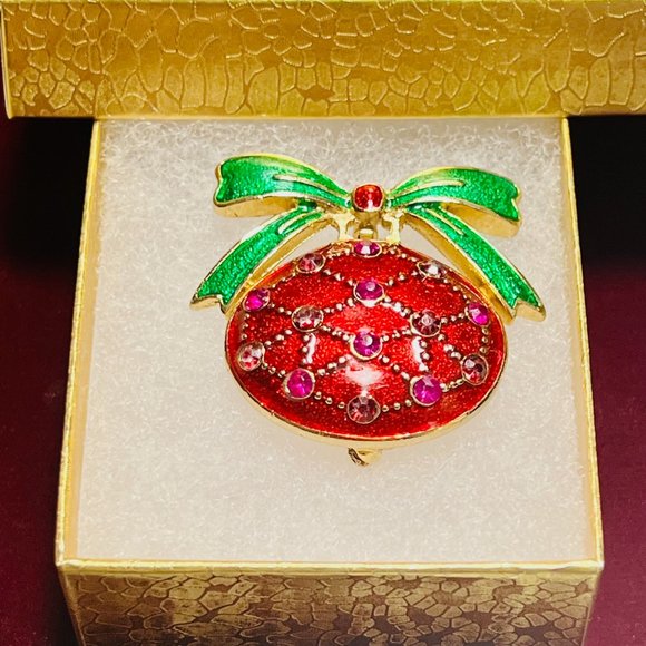LC Liz Clairborne | Jewelry | Vintage Signed Lc Liz Clairborne Holiday ...